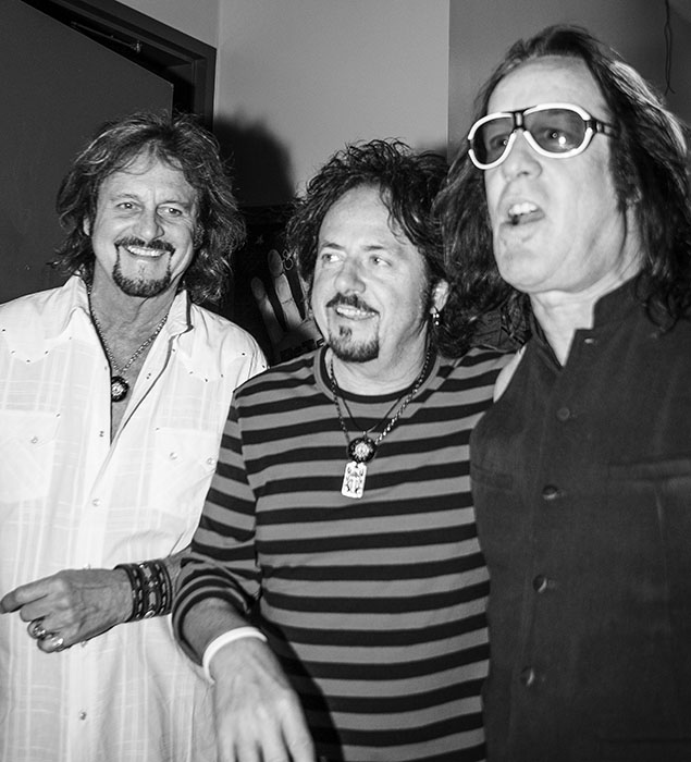 Gregg Rollie’s Journey Back to Santana | Classic Rock Bob